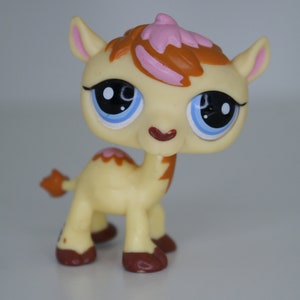 Hasbro Littlest Pet Shop LPS - Your Choice of a Collectible Pet: # 1913 ...