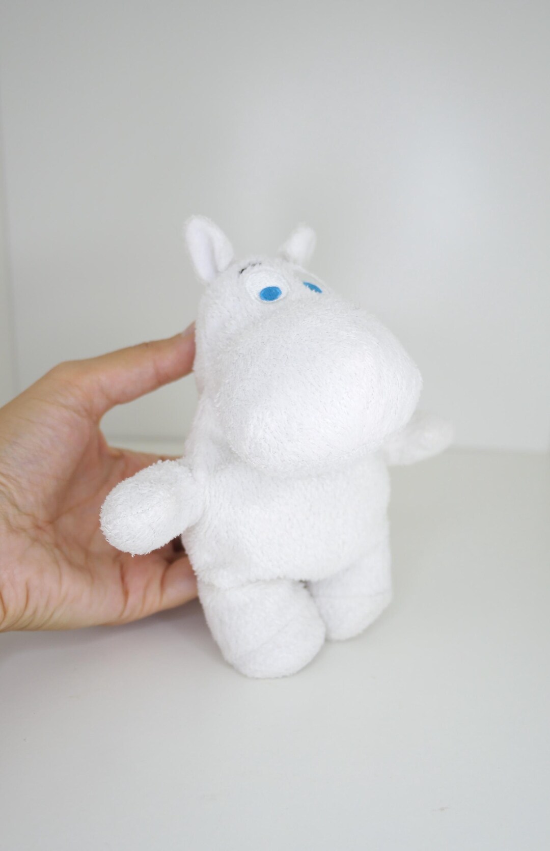 Small Moomin Plushie Stuffed Bean Bag Animal Toy 6'inch Tall White ...