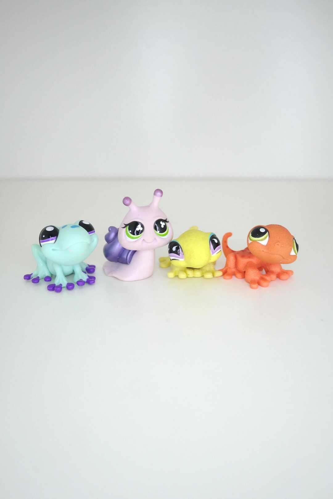 Hasbro Littlest Pet Shop - Authentic LPS Pet - Your Choice of a ...