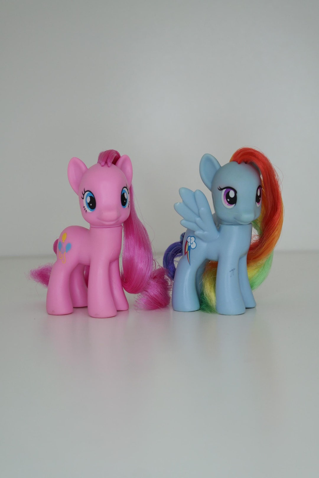 My Little Pony Hasbro G4 Ponies Choose Your Pony Pinkie Pie or Rainbow ...