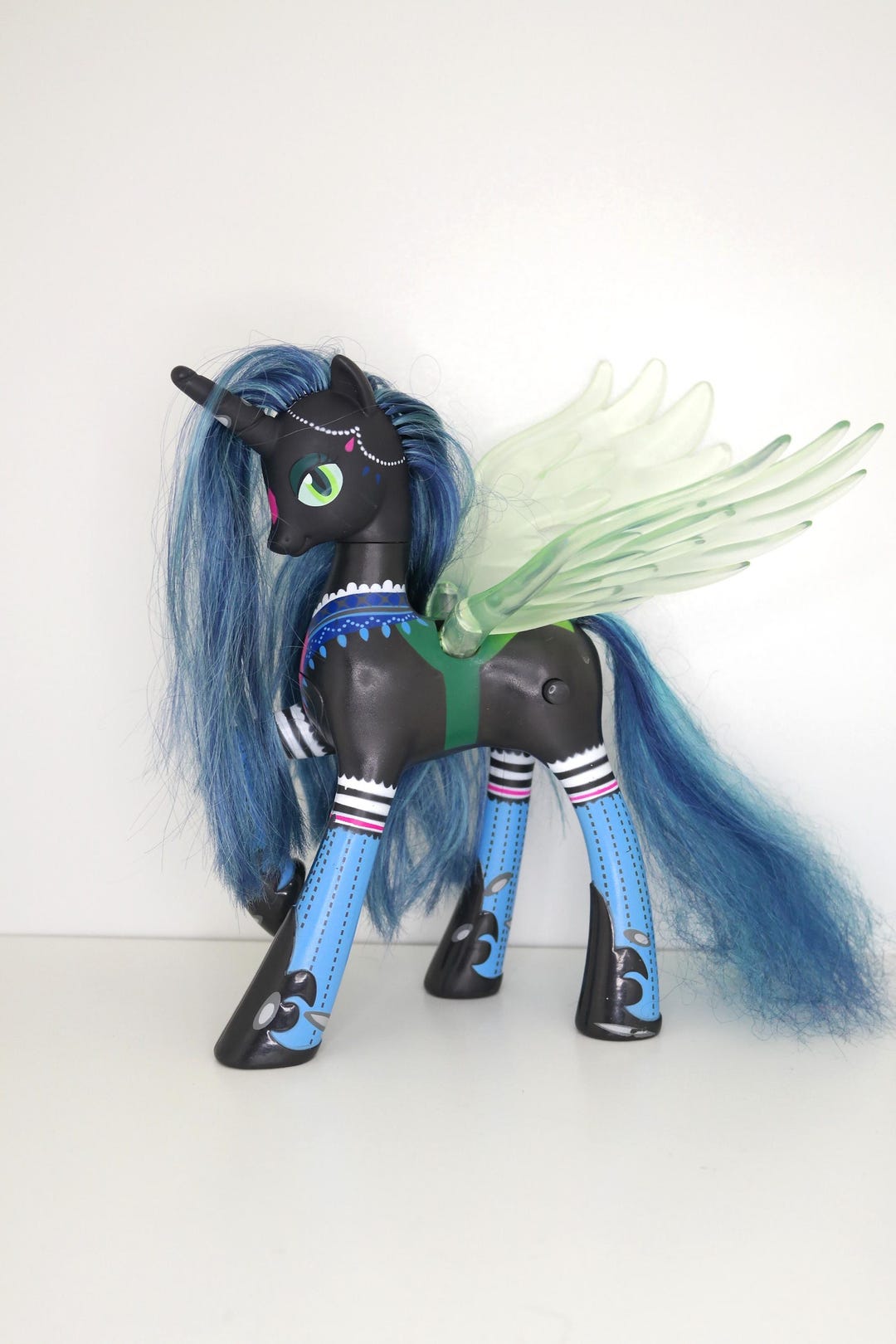 Queen Chrysalis - Light up Wings - Laughing Sound - My Little Pony - G4 ...