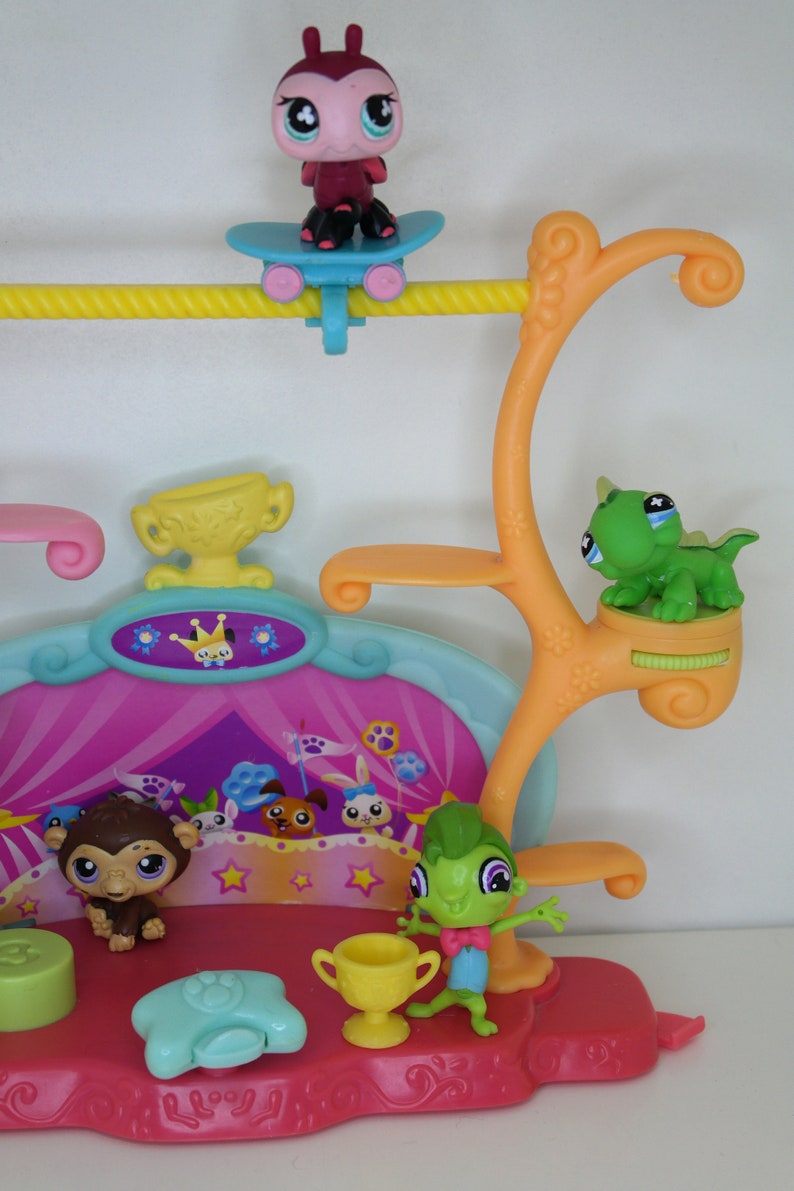 Littlest Pet Shop Circus Playset Set of Accessories and Pets - Etsy