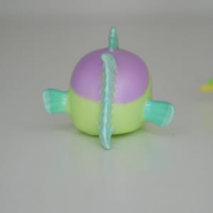 Hasbro Littlest Pet Shop LPS Pets Your Choice of a Fish Pet: 327, 514 ...