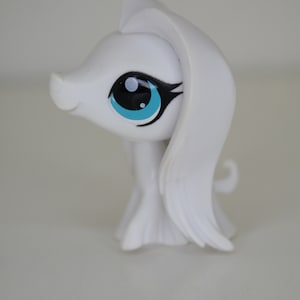 Choose Littlest Pet Shop Dog: Afghan Hound #3323 or Boston Terrier 958 ...