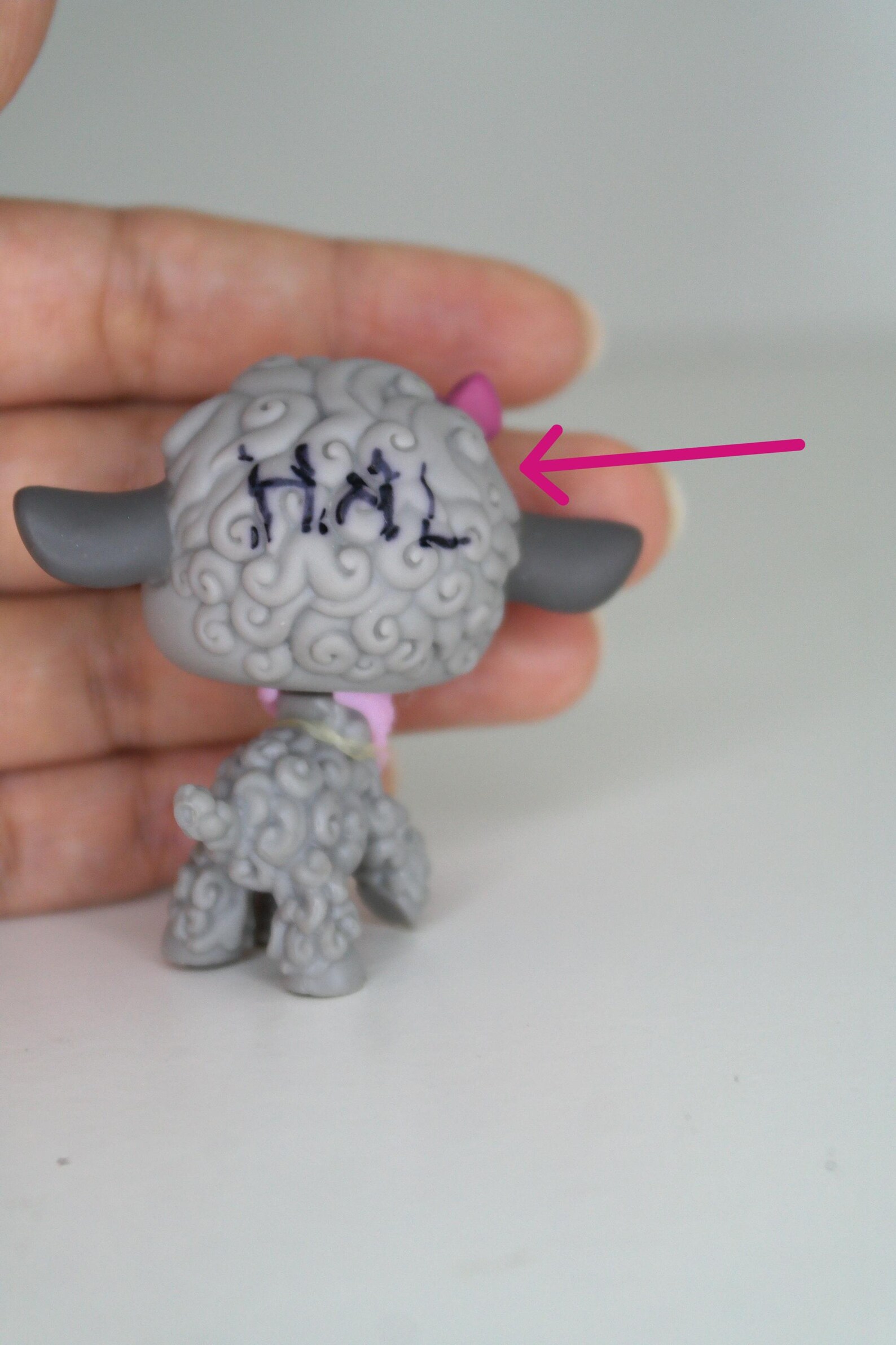 Hasbro Littlest Pet Shop LPS Your Choice of a Collectible Pet: 2061 ...