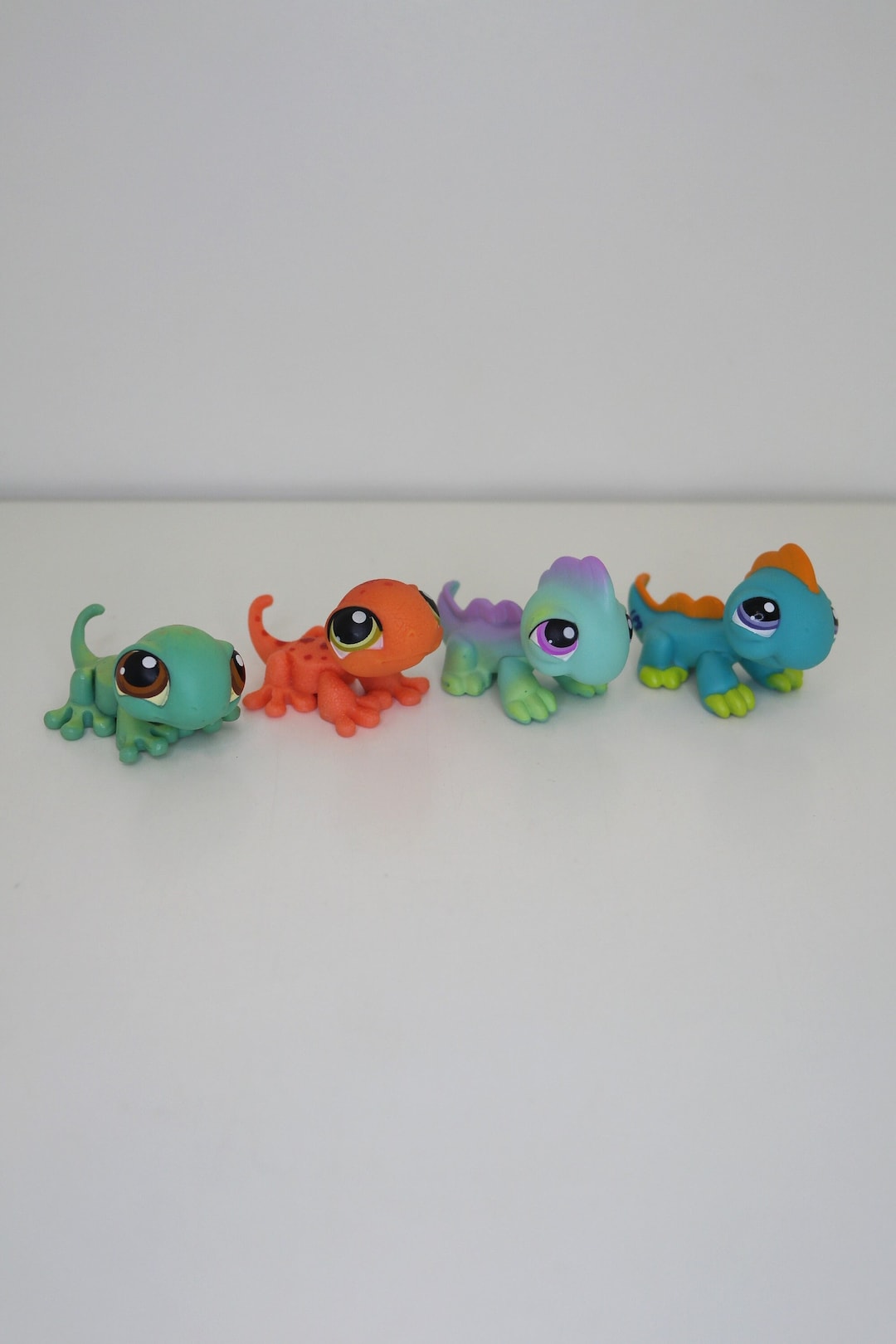 Hasbro Littlest Pet Shop - Authentic LPS Pet - Your Choice of a ...