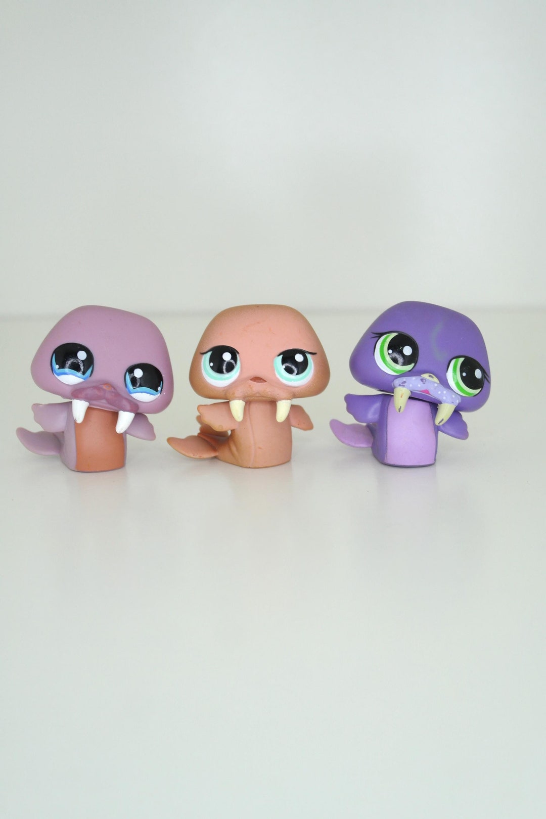 Hasbro Littlest Pet Shop LPS - Your Choice of Walrus Pet Toy: #1119 ...