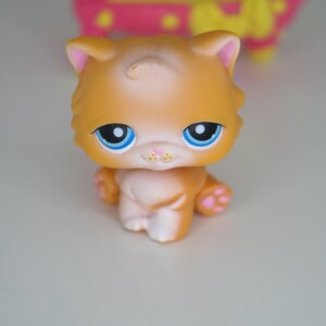 Littlest Pet Shop - Authentic Hasbro LPS Pet With Accessory: #153 ...