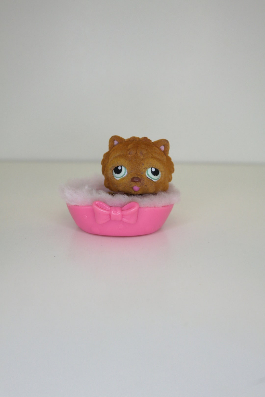 Hasbro Littlest Pet Shop Authentic Hasbro LPS Dog # 332 Chow Chow With ...