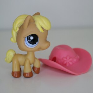 Hasbro Littlest Pet Shop - Authentic LPS Pet - Your Choice of a ...