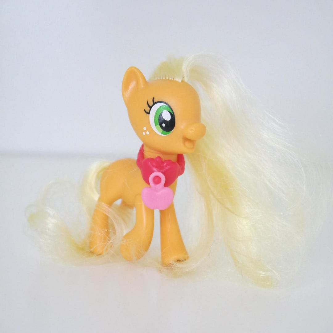 My Little Pony - G4 Applejack - Preloved Retired Collectible Toy by ...