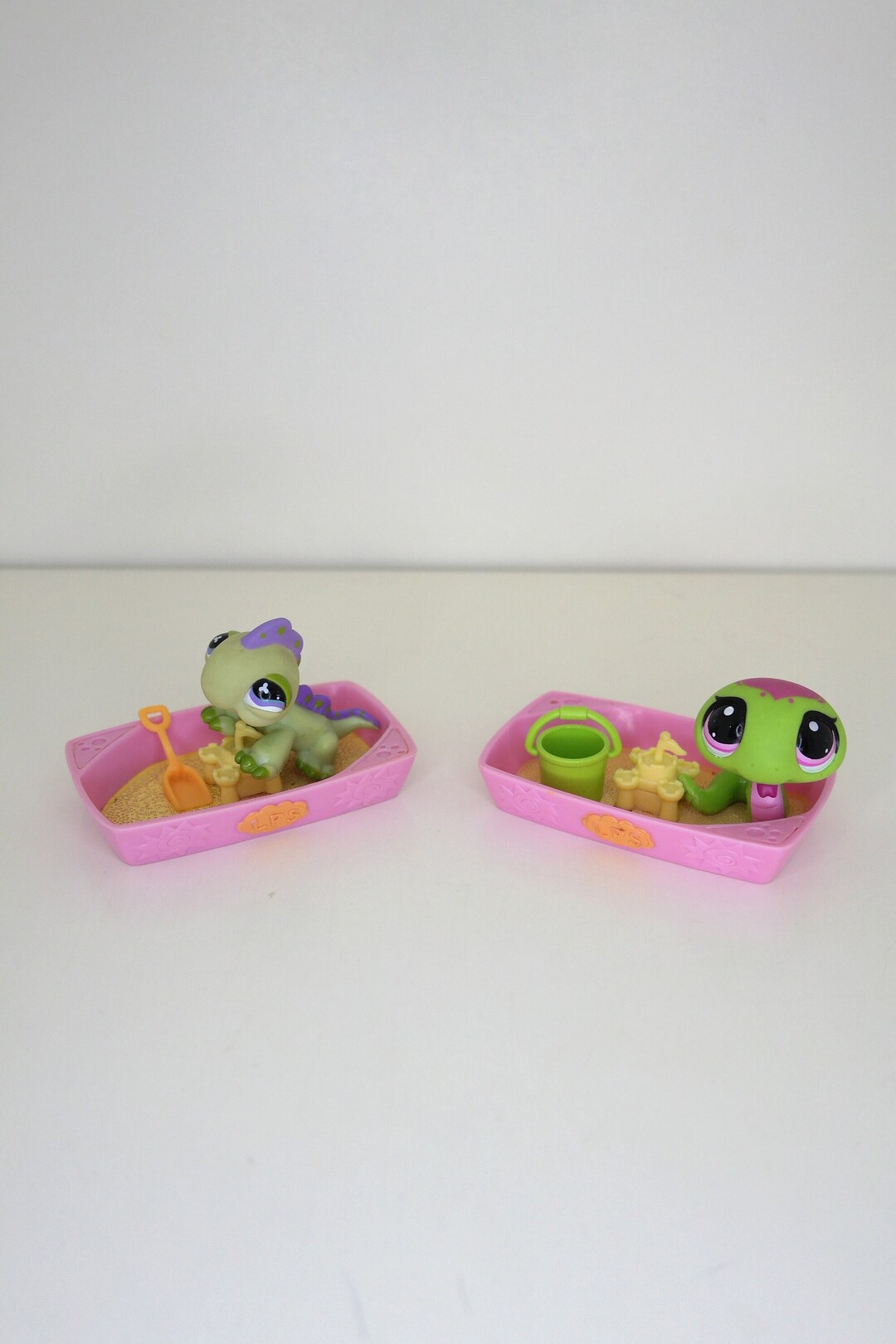 Hasbro Littlest Pet Shop LPS With Accessories - Your Choice of Pet ...