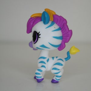 Hasbro Littlest Pet Shop LPS - Your Choice of Pet: Zebra or Deer - Pre ...