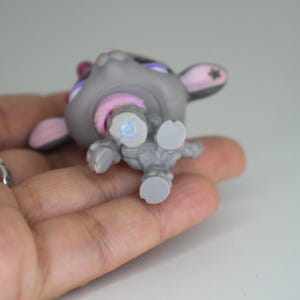 Hasbro Littlest Pet Shop LPS Your Choice of a Collectible Pet: 2061 ...