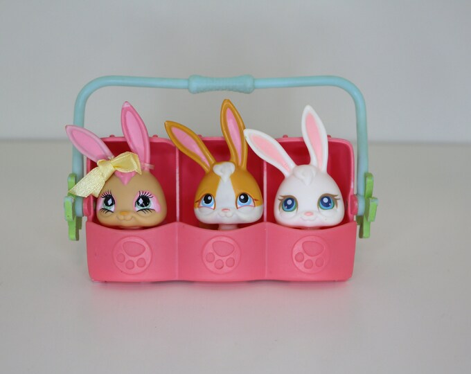 Hasbro Littlest Pet Shop Authentic Hasbro LPS Pets Set With Accessory ...