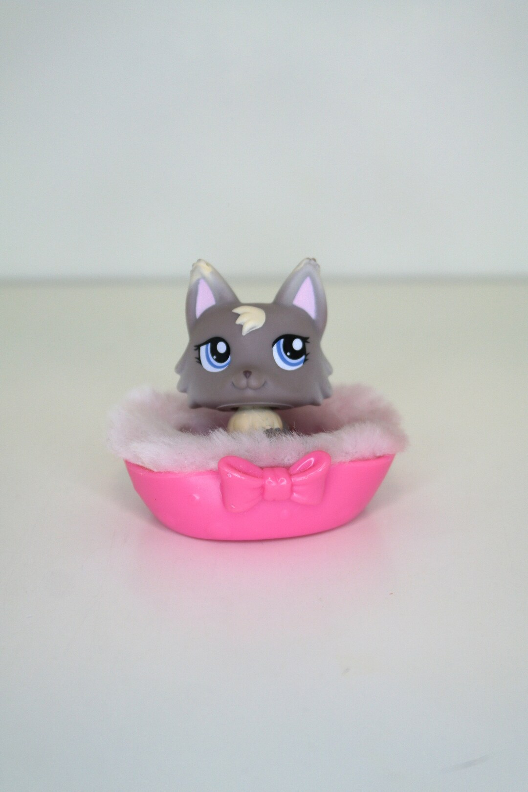Hasbro Littlest Pet Shop Authentic Hasbro LPS # 1411 Persian Cat With ...