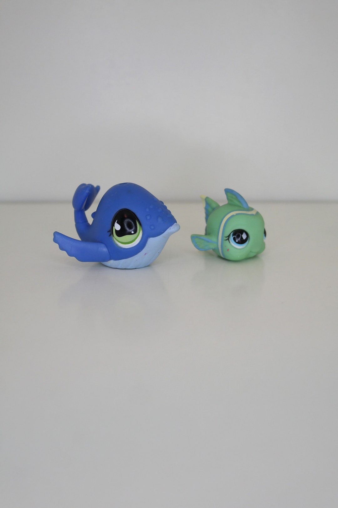 Hasbro Littlest Pet Shop LPS - Your Choice of an Ocean Pet: #895 Whale ...