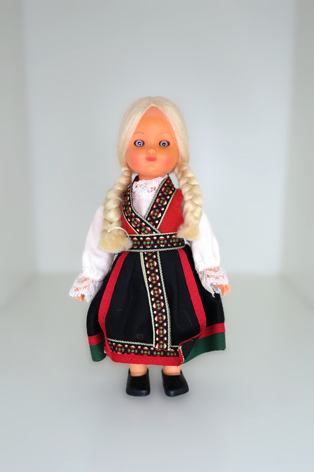 Vintage Folk Doll - Small Plastic Doll in Traditional Folk Outfit ...