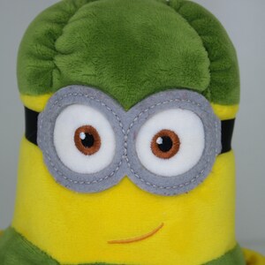 Despicable Me Minion Character Pepper Dave - 9'inch Soft Toy Minions ...