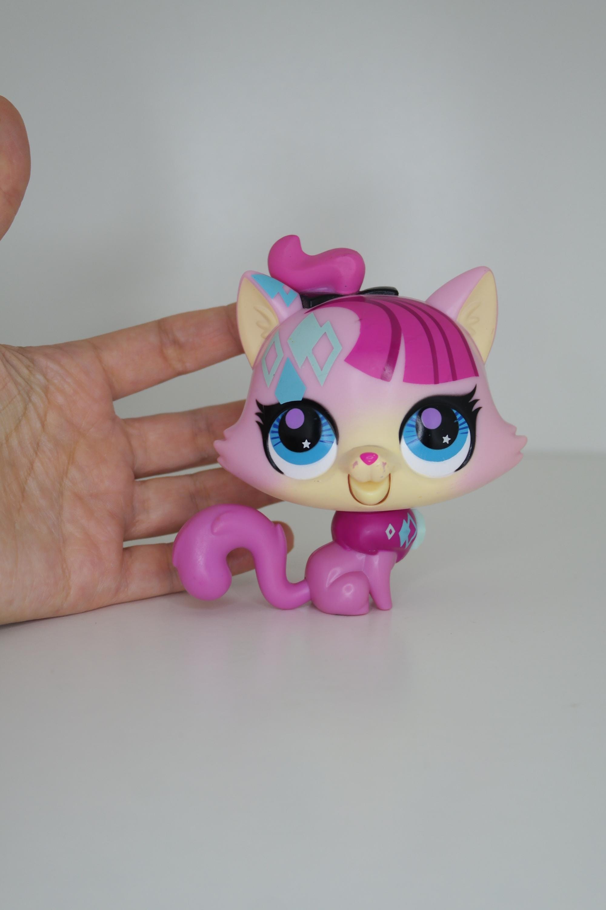 Littlest Pet Shop Pink Meowing Kitty Authentic Hasbro LPS Sing A Song Pet With Sound Jumbo 4 Inch Cat Preowned batteries Not Included Etsy UK