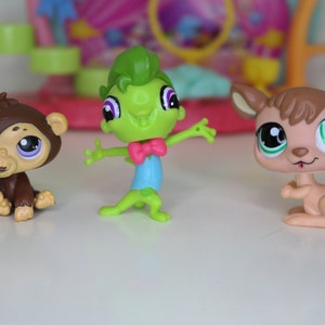 Littlest Pet Shop Circus Playset - Set of Accessories and Pets - Pre ...