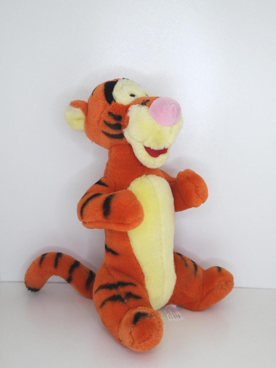 Tigger - Winnie the Pooh Plush Toy - Vintage 10'inch Soft Action Figure ...