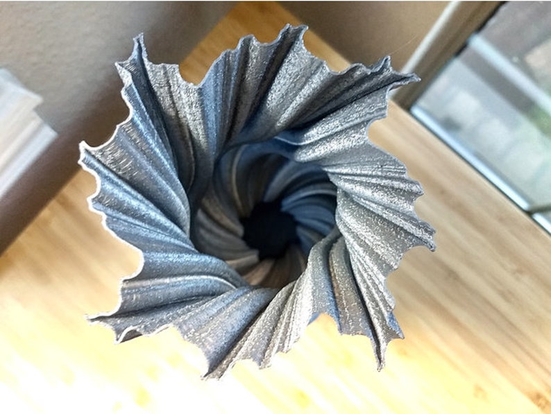 Spiral Vase - Etsy
