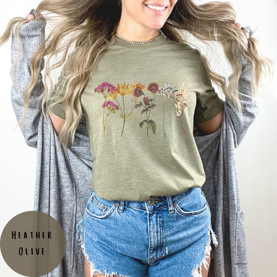 Cottagecore Wildflower Tee | Vintage Pressed Flowers Bella Canvas ...