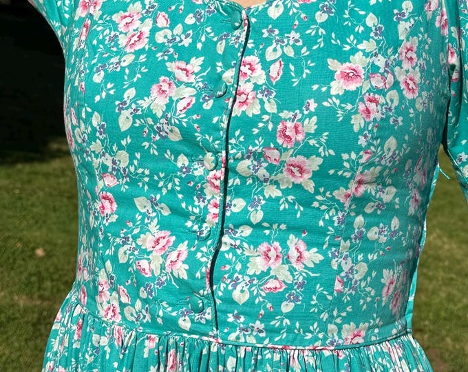 Vintage Laura Ashley 80s Floral Dress - Etsy