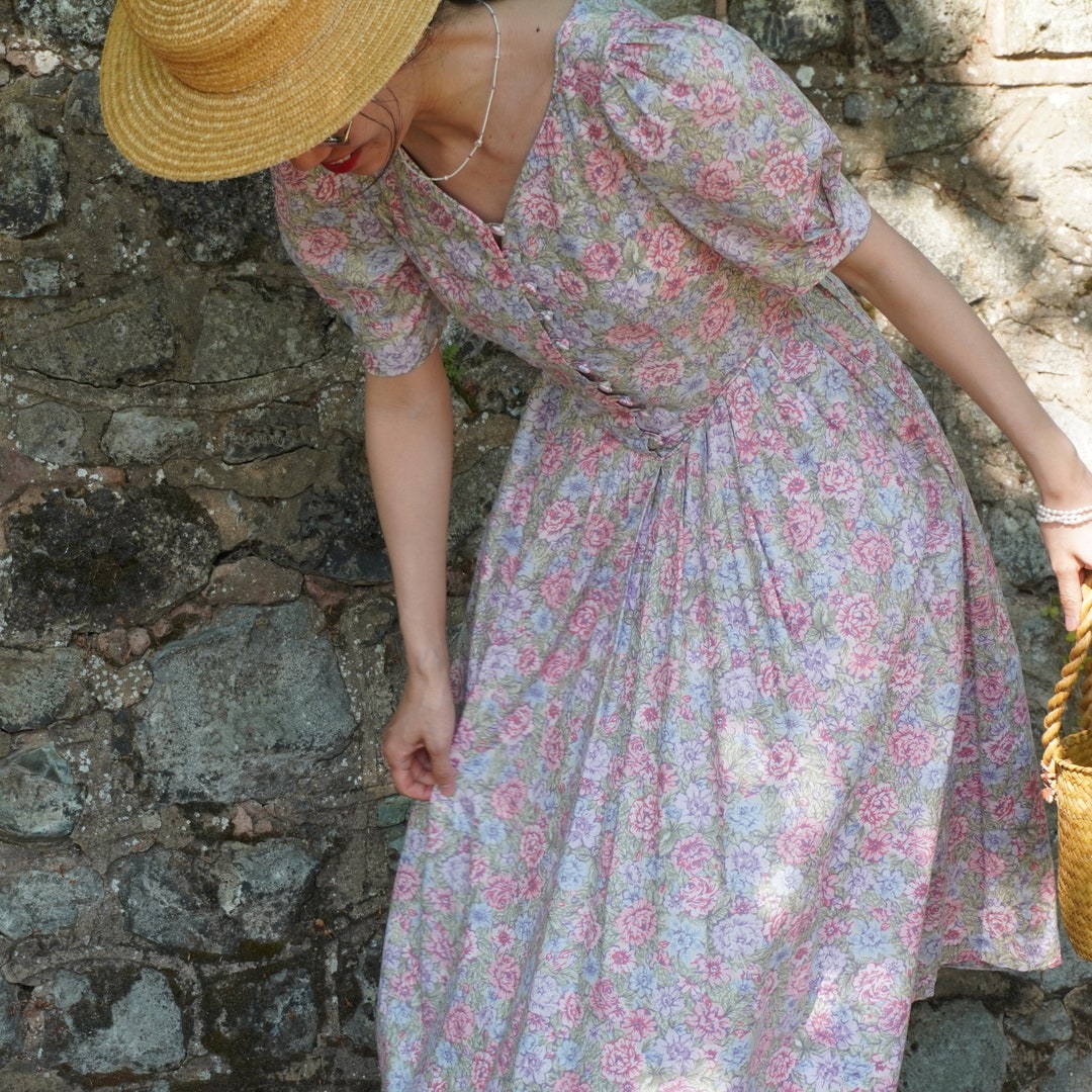 Laura Ashley 80s Floral Lilac Midi Dress - Etsy