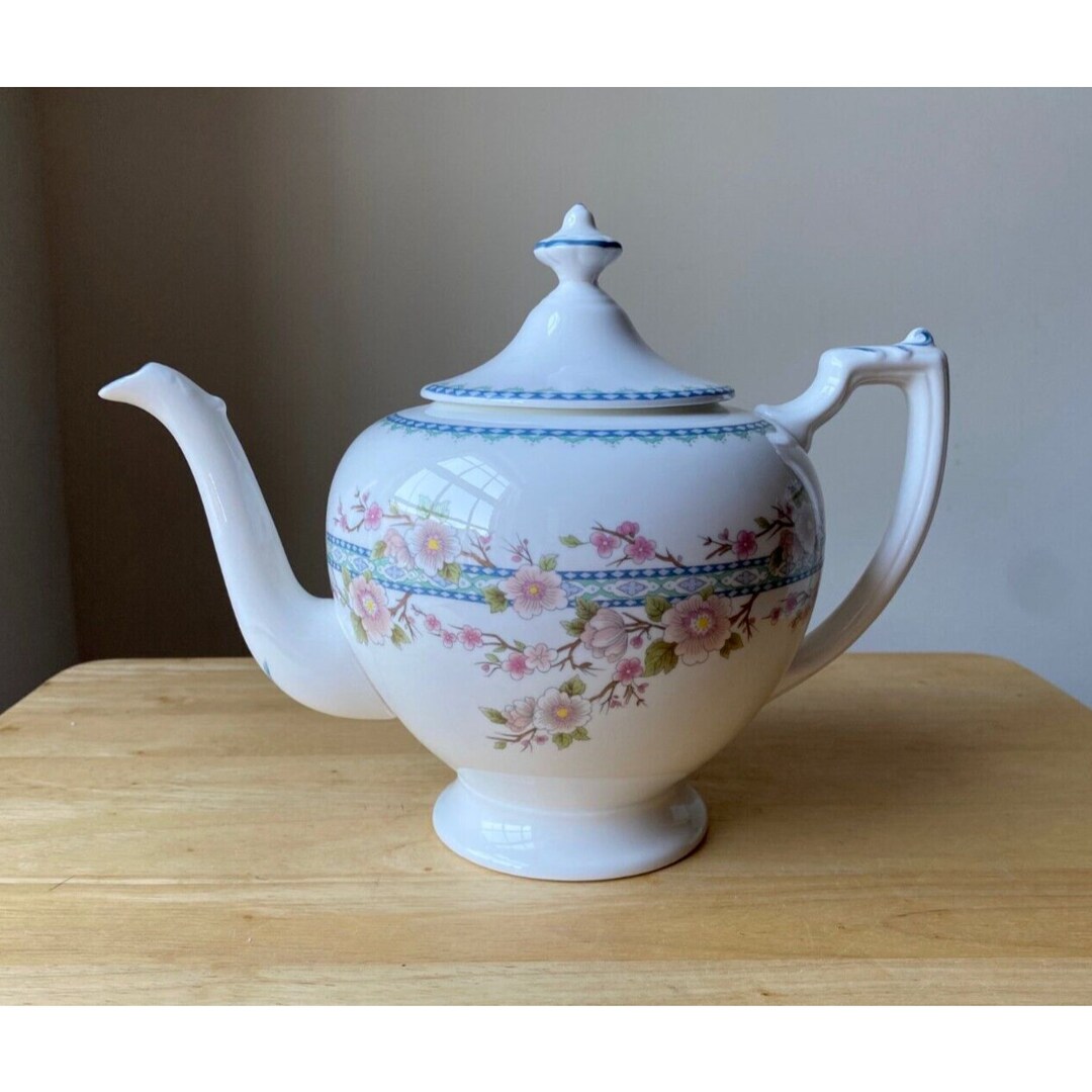 Vintage COALPORT APRIL 5 Cup Floral Teapot & Lid - England - EUC - Etsy