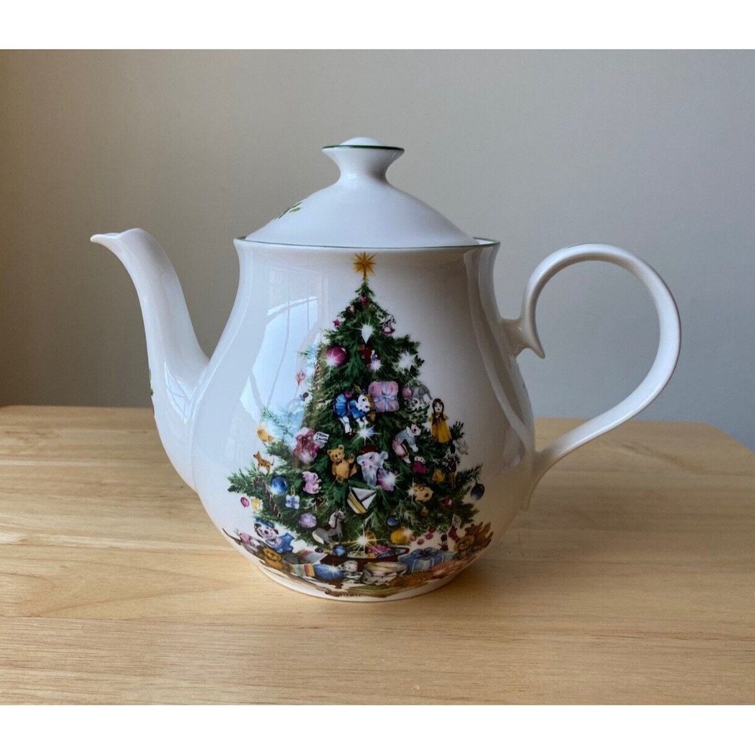 Scarce ELIZABETHAN SEASONS GREETINGS Christmas Tree Teapot & Lid ...