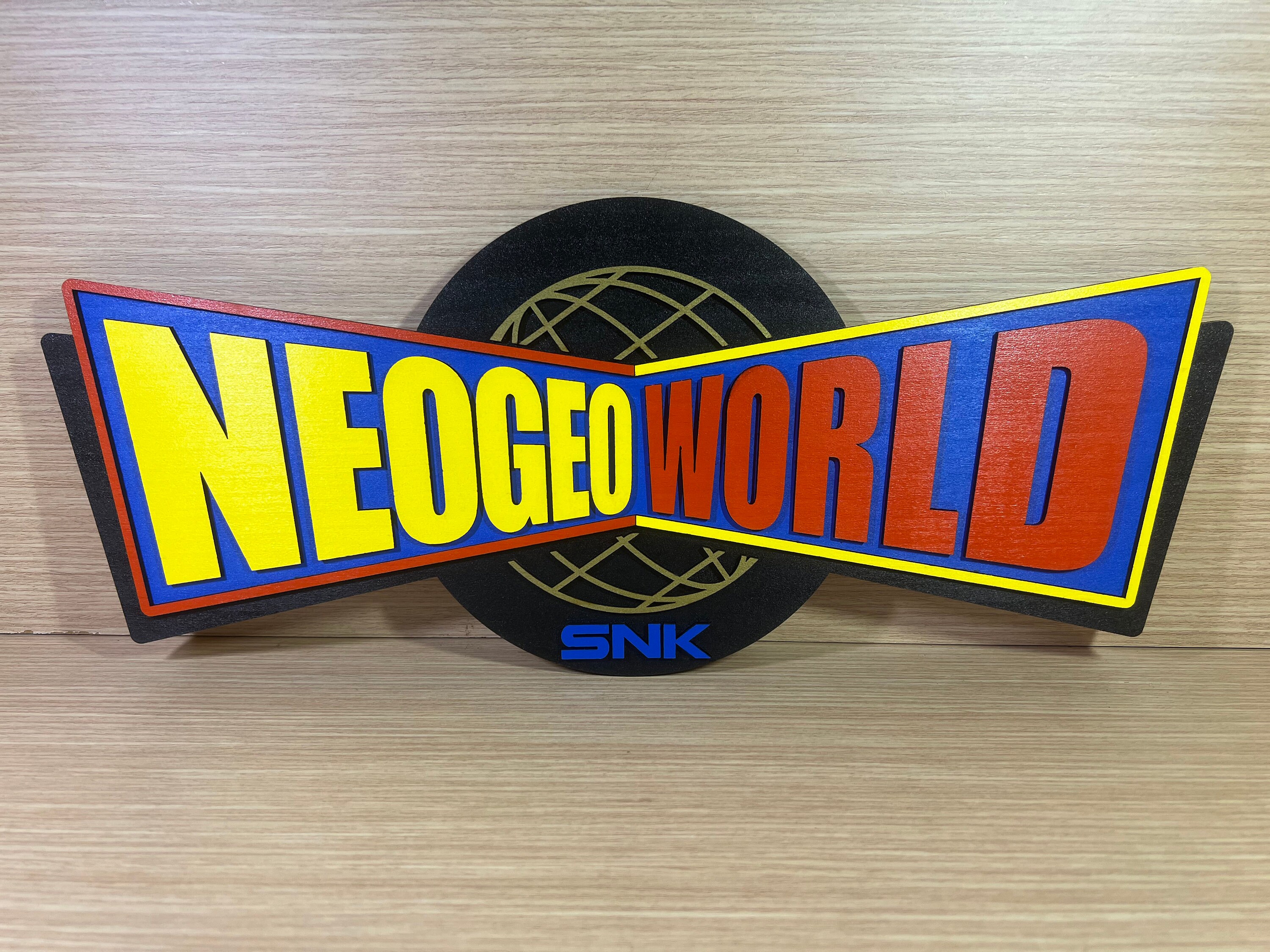 Display Sign Logo NEO GEO World in Wood Display hang wall Man Cave Aes ...