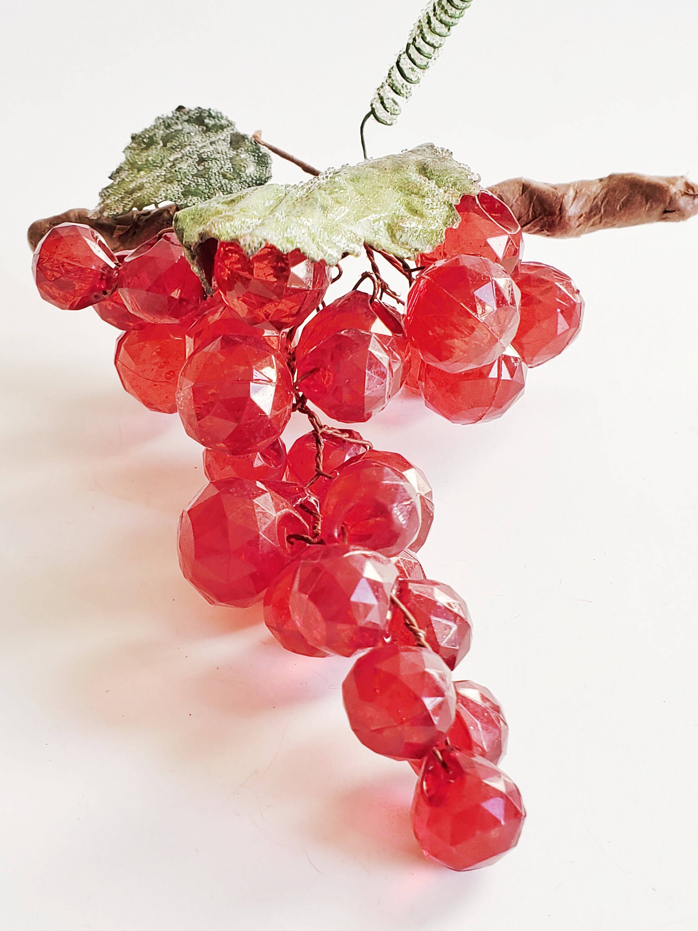 4 Lucite Faceted Grape Clusters, Small Plastic Grapes With Leaves, Red ...