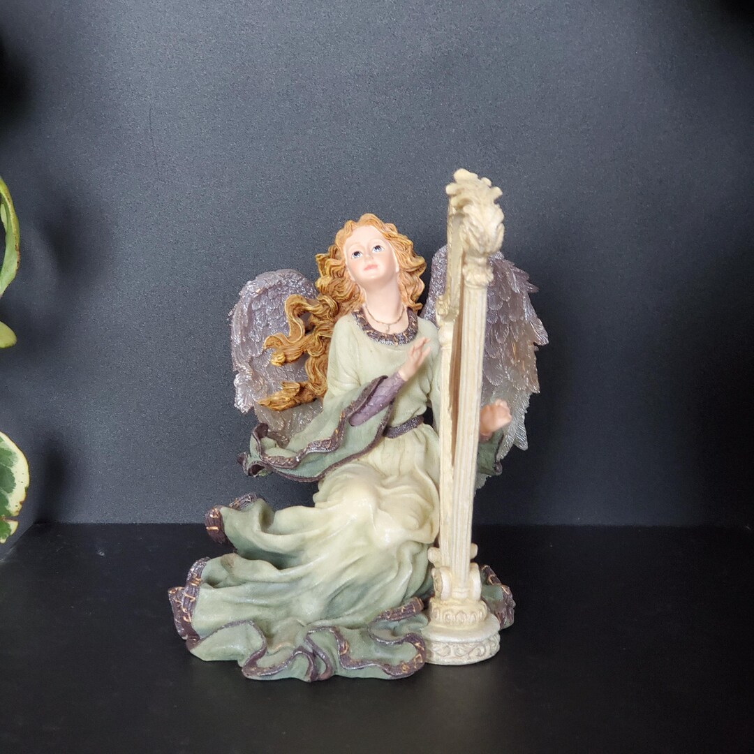 Aria Guardian of Harmony, Boyds the Charming Angels Collection ...