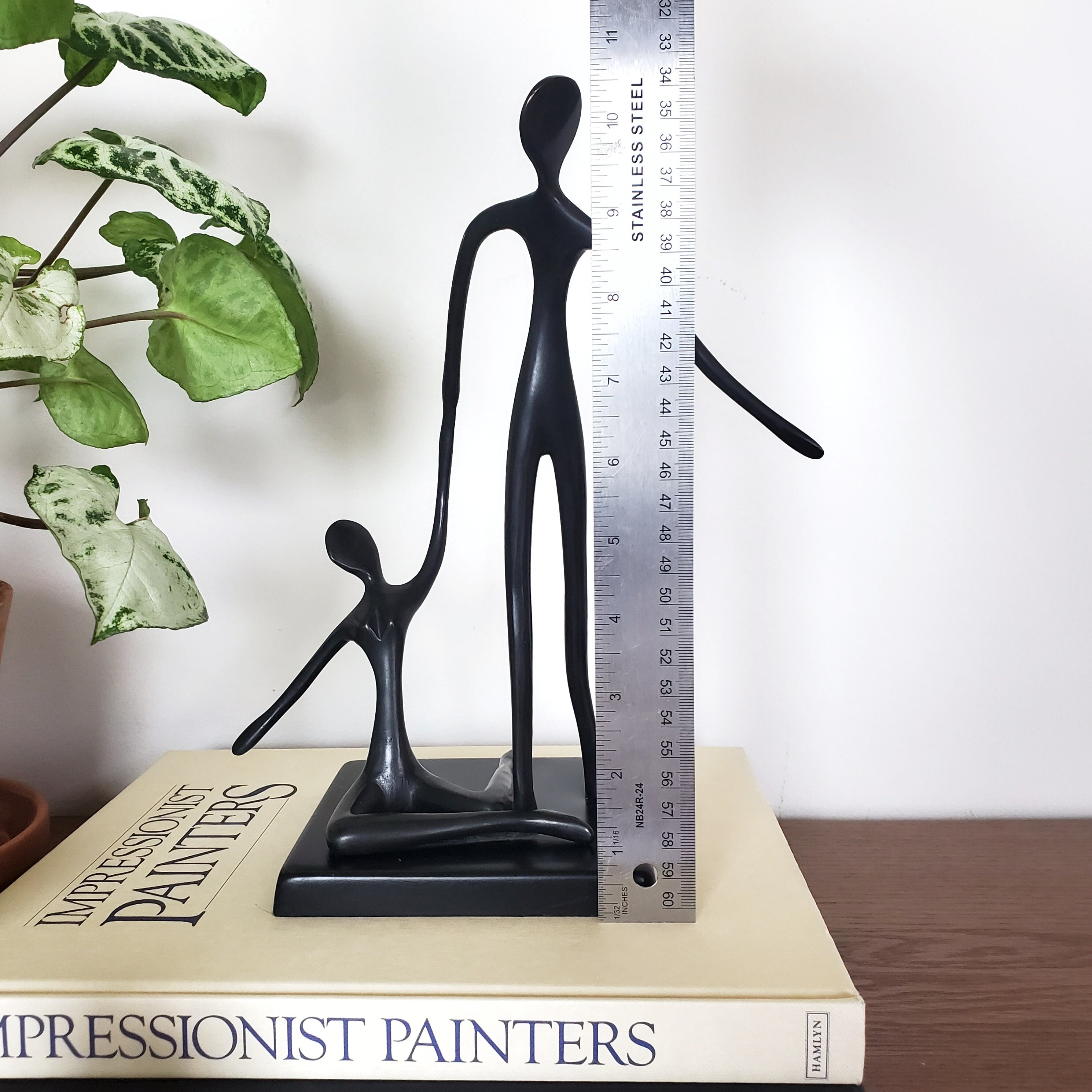 Bodrul Khalique Metal Dancers Statue, Bronze Minimalist Human Figurine ...
