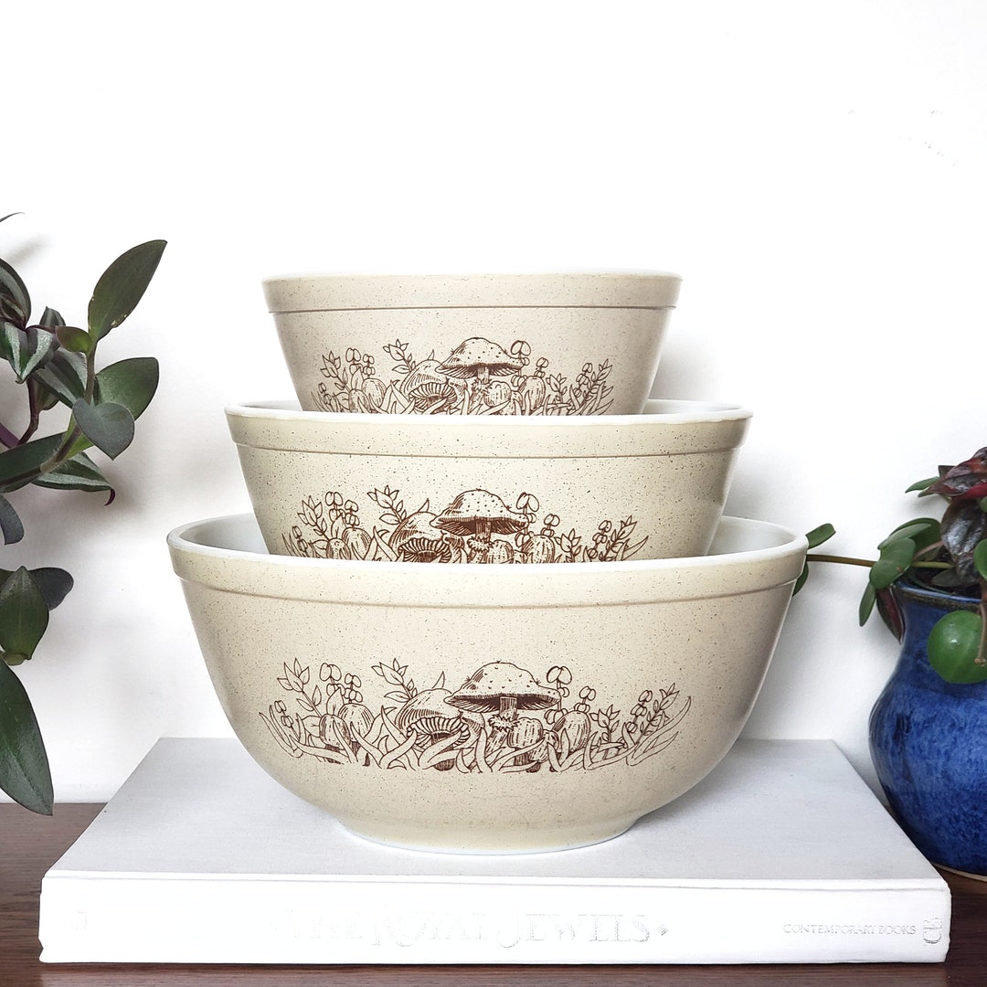 Set of 3 Pyrex Forest Fancies Nesting Bowls, 441,442,443, Vintage Pyrex ...
