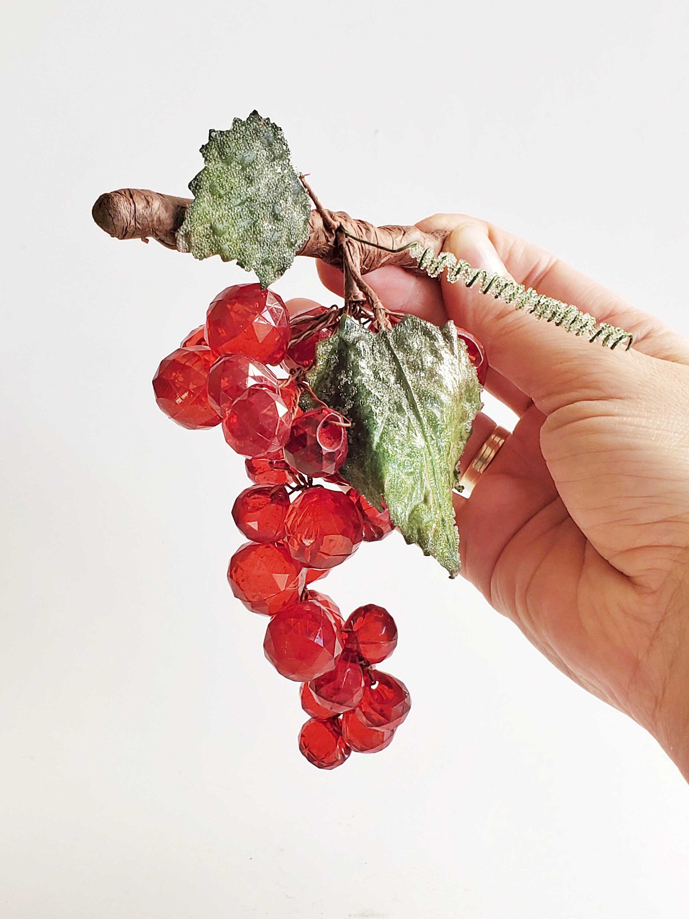4 Lucite Faceted Grape Clusters, Small Plastic Grapes With Leaves, Red ...