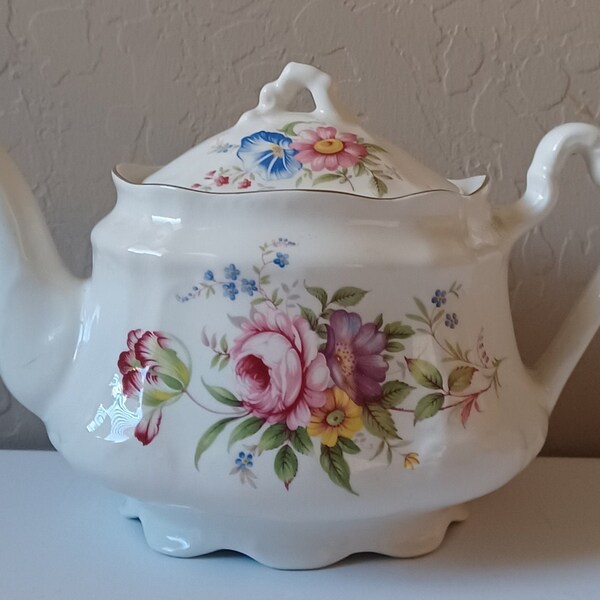 Arthur Wood Teapot - Etsy