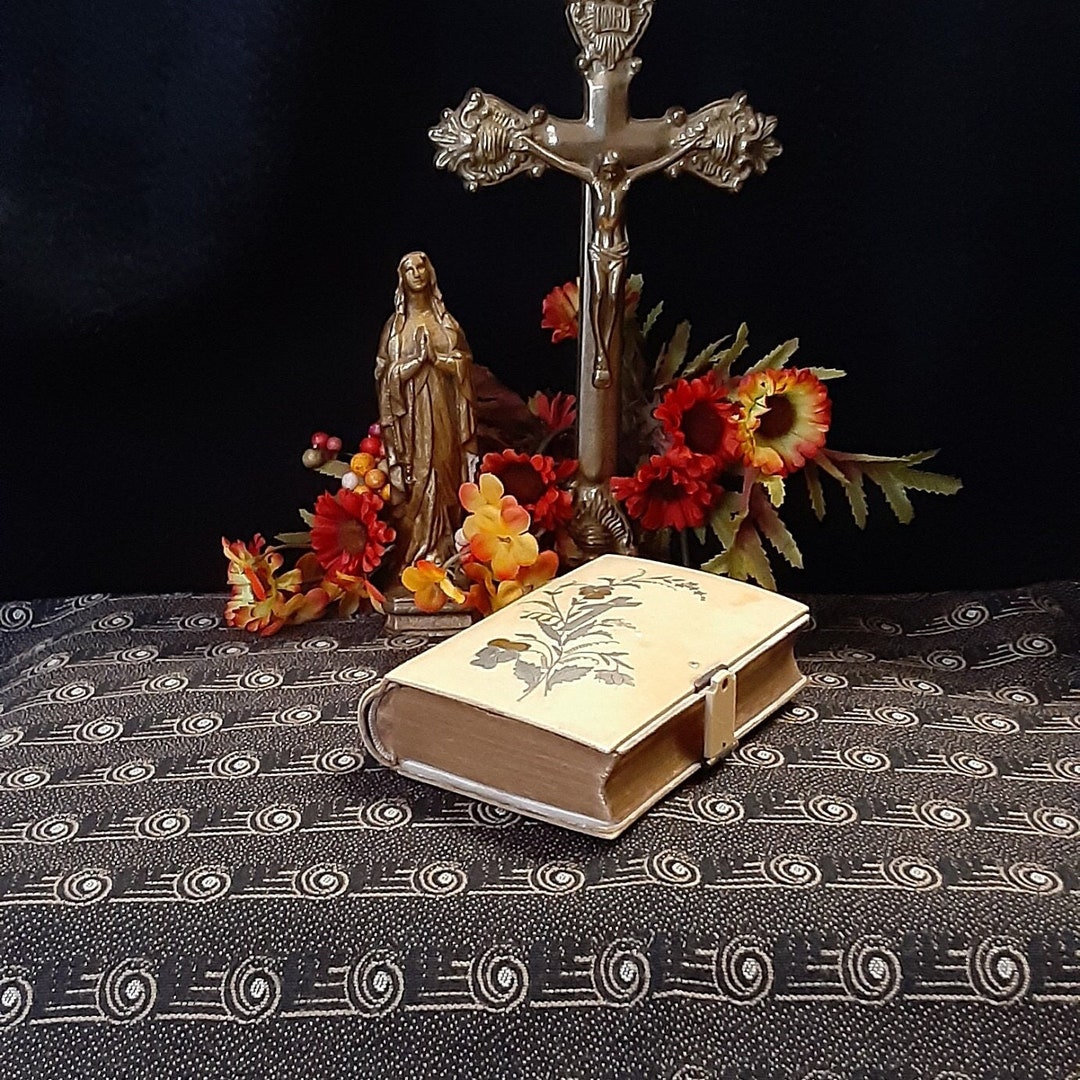 Antique 1897 German Prayer Book: Celluloid Cover, Silver Abalone Inlay ...