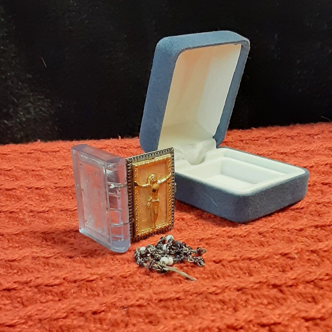 Tiny Vintage Glass Beaded Pocket Rosary With Glass and Metal Book ...