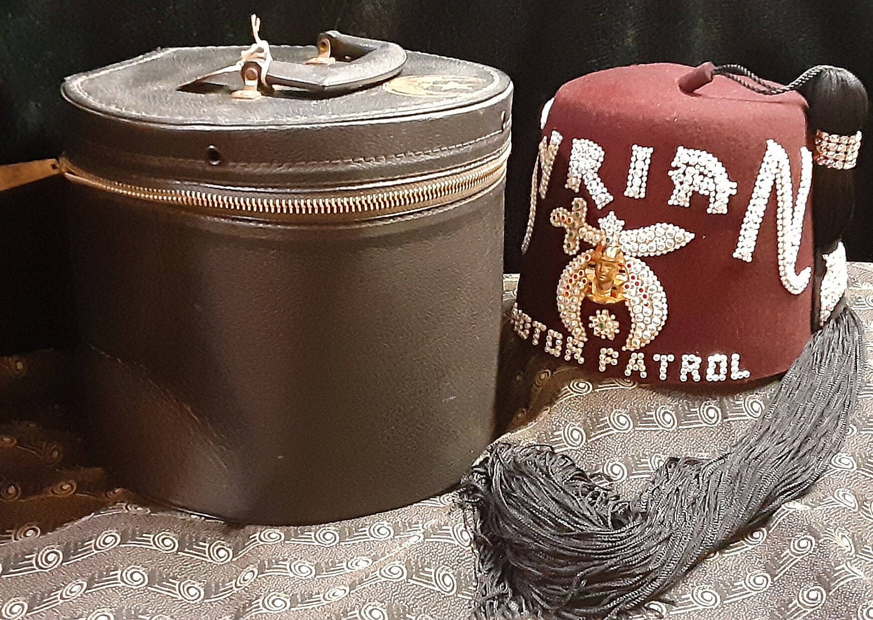 Vintage Shriner's Fez and Hat Box Heavily Jeweled - Etsy