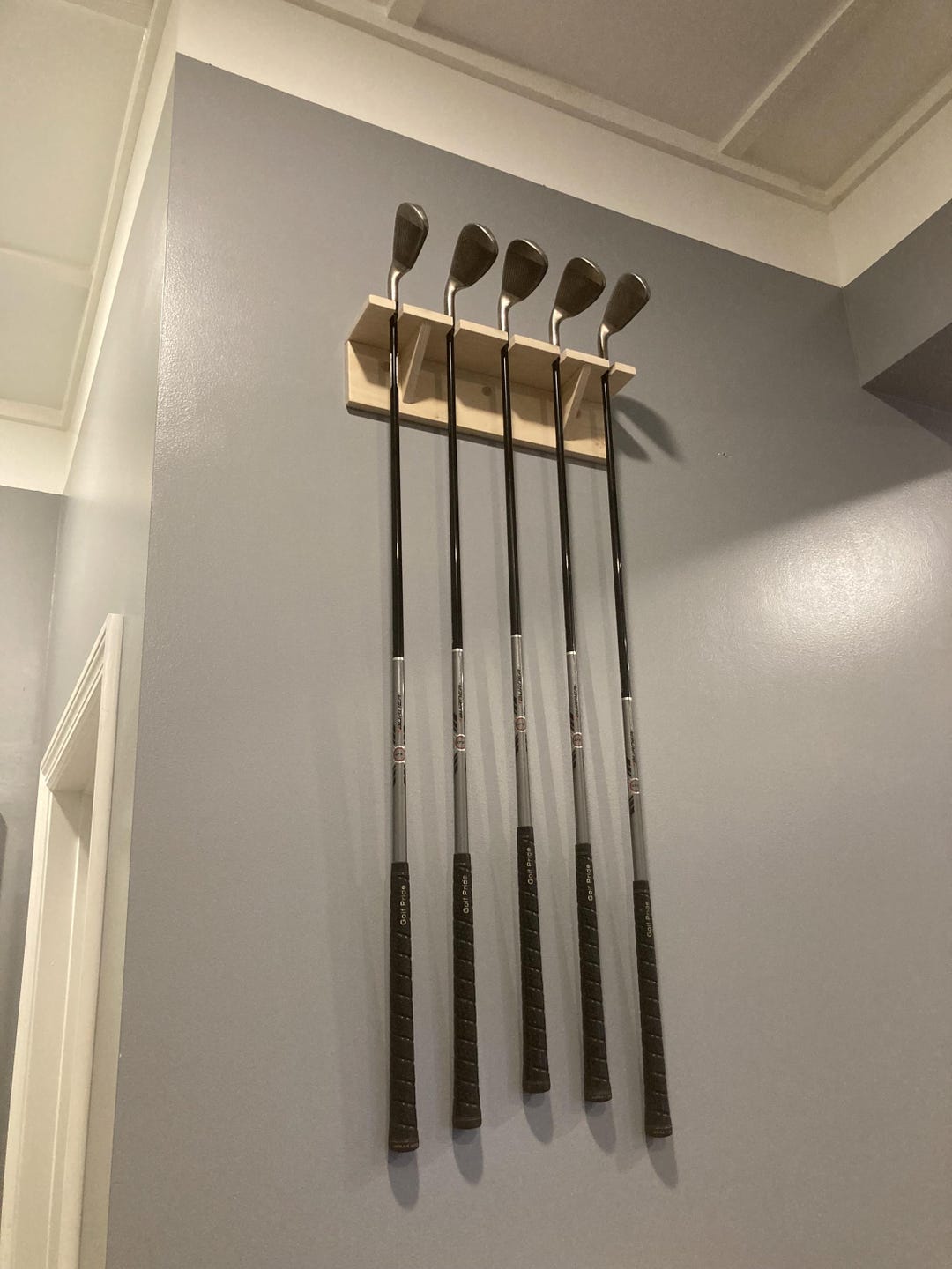 Golf Club Display Rack Shelf 5 Club Holder - Etsy