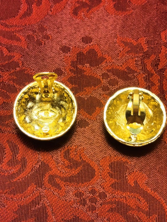 COCO CHANEL Iconic Golden Quilted Double C Emblem, St… - Gem