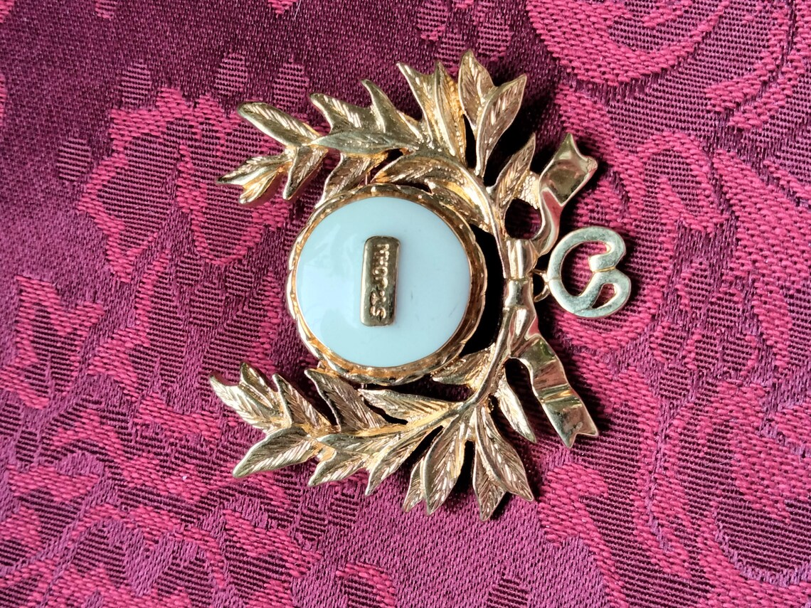 Stunning ST JOHN Gold and Enamel Brooch, Very Rare and Highly ...