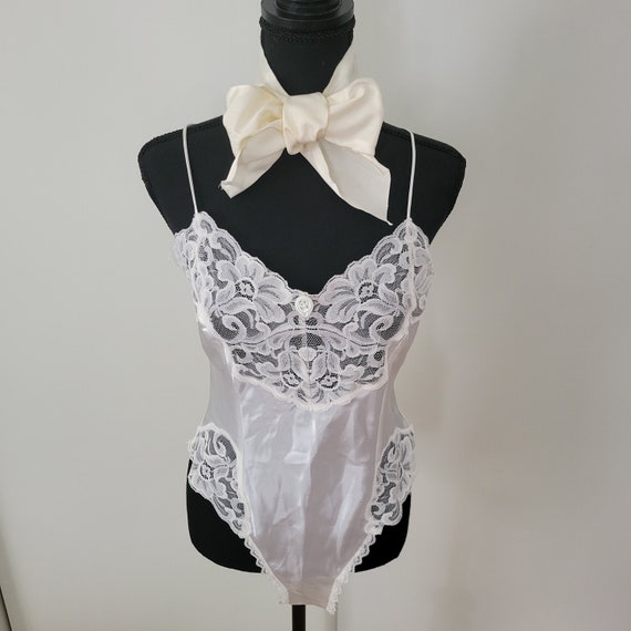 Vintage LCA Intimates White Lace Teddy NWOT Size L - Gem