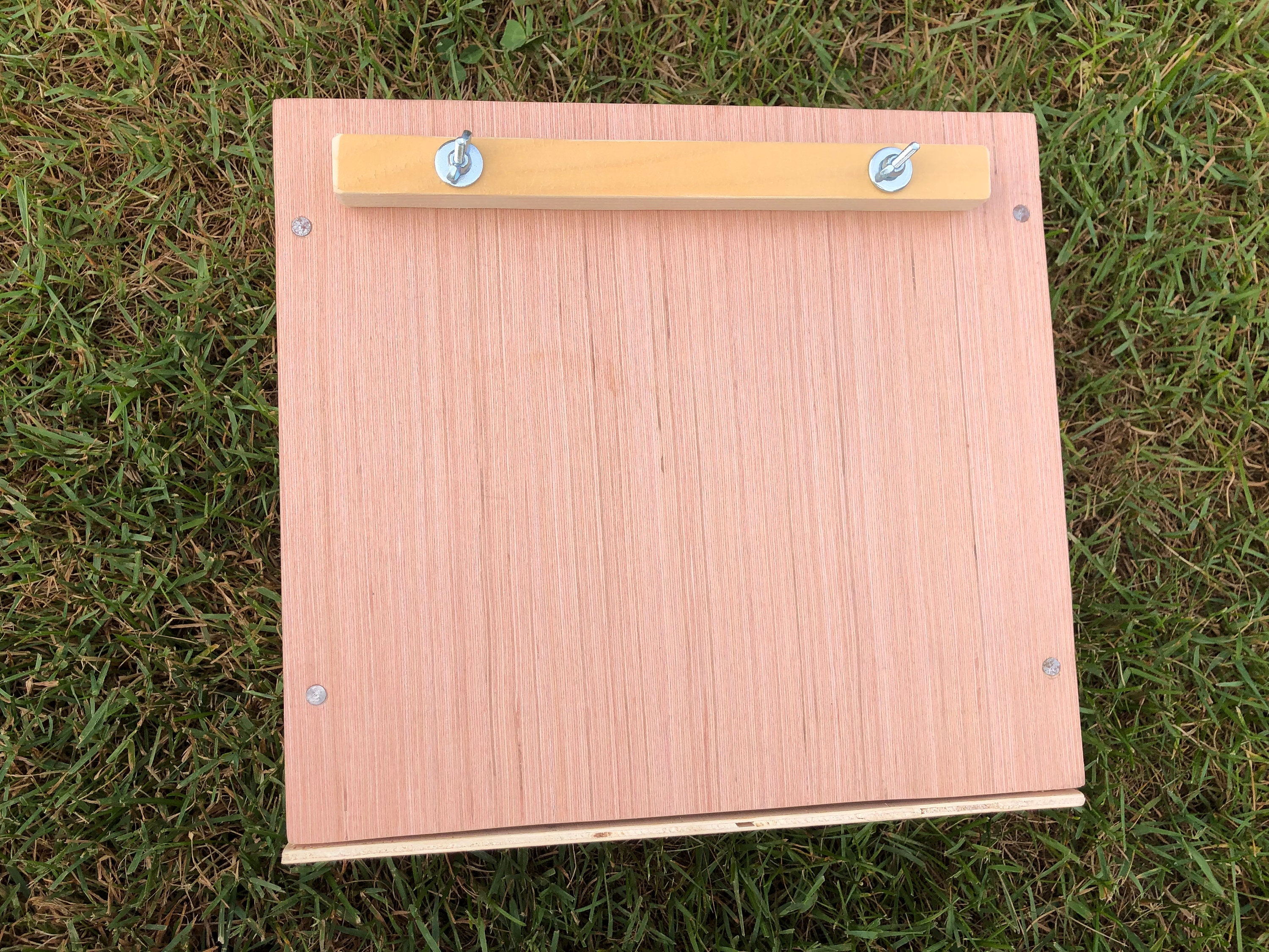 Medium Wooden Hanging Bunny Hay Feeder Box Rabbit Enrichment - Etsy