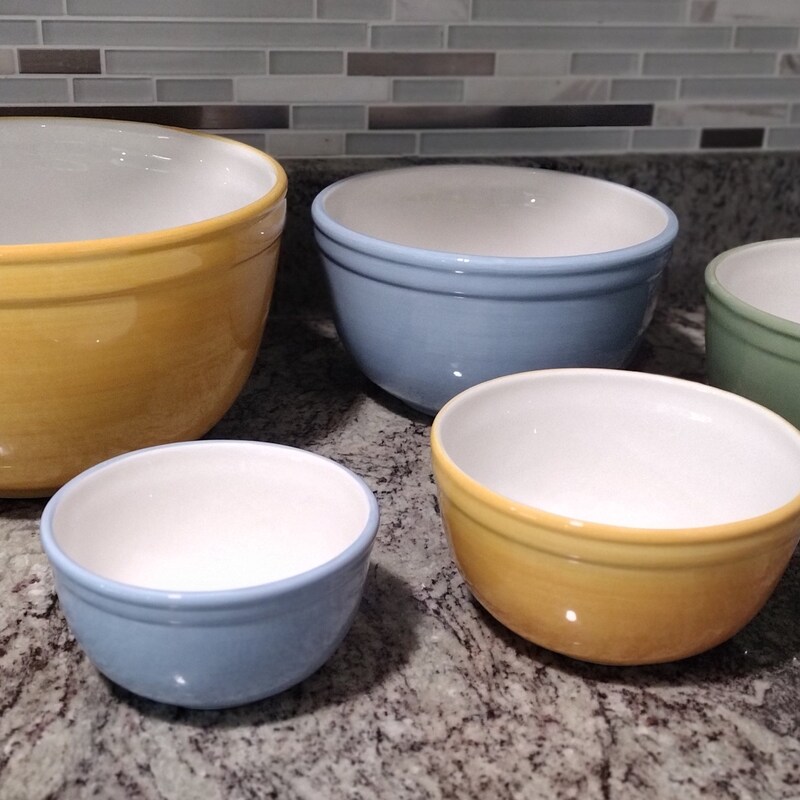 Vintage Mixing Bowls - Etsy