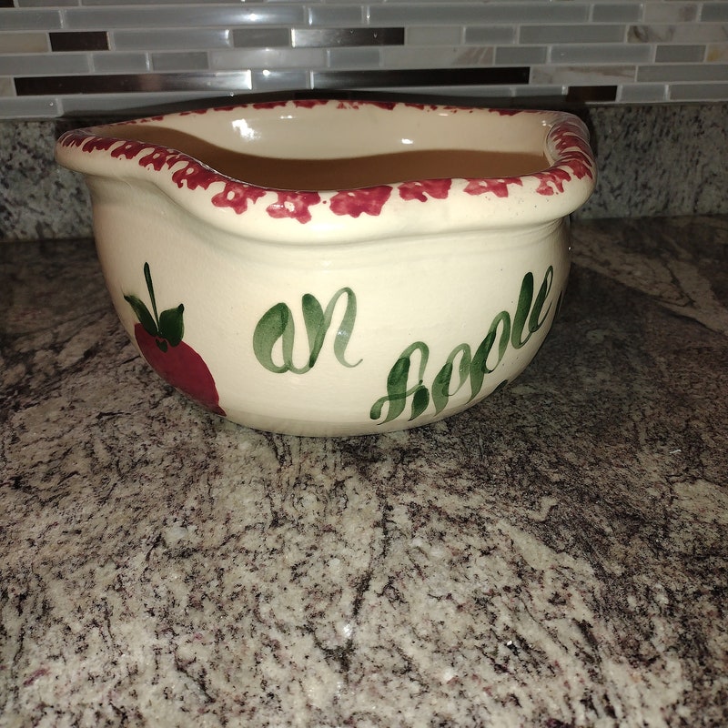 Apple Shaped Bowl - Etsy