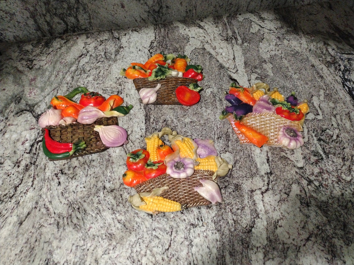 Vintage 1960s Homco Chalkware Set of 4 Vegetable Baskets Wall - Etsy